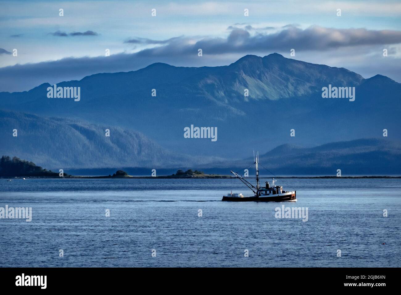 Fishing boat, Chilkat Range, Juneau, Alaska, USA Stock Photo - Alamy