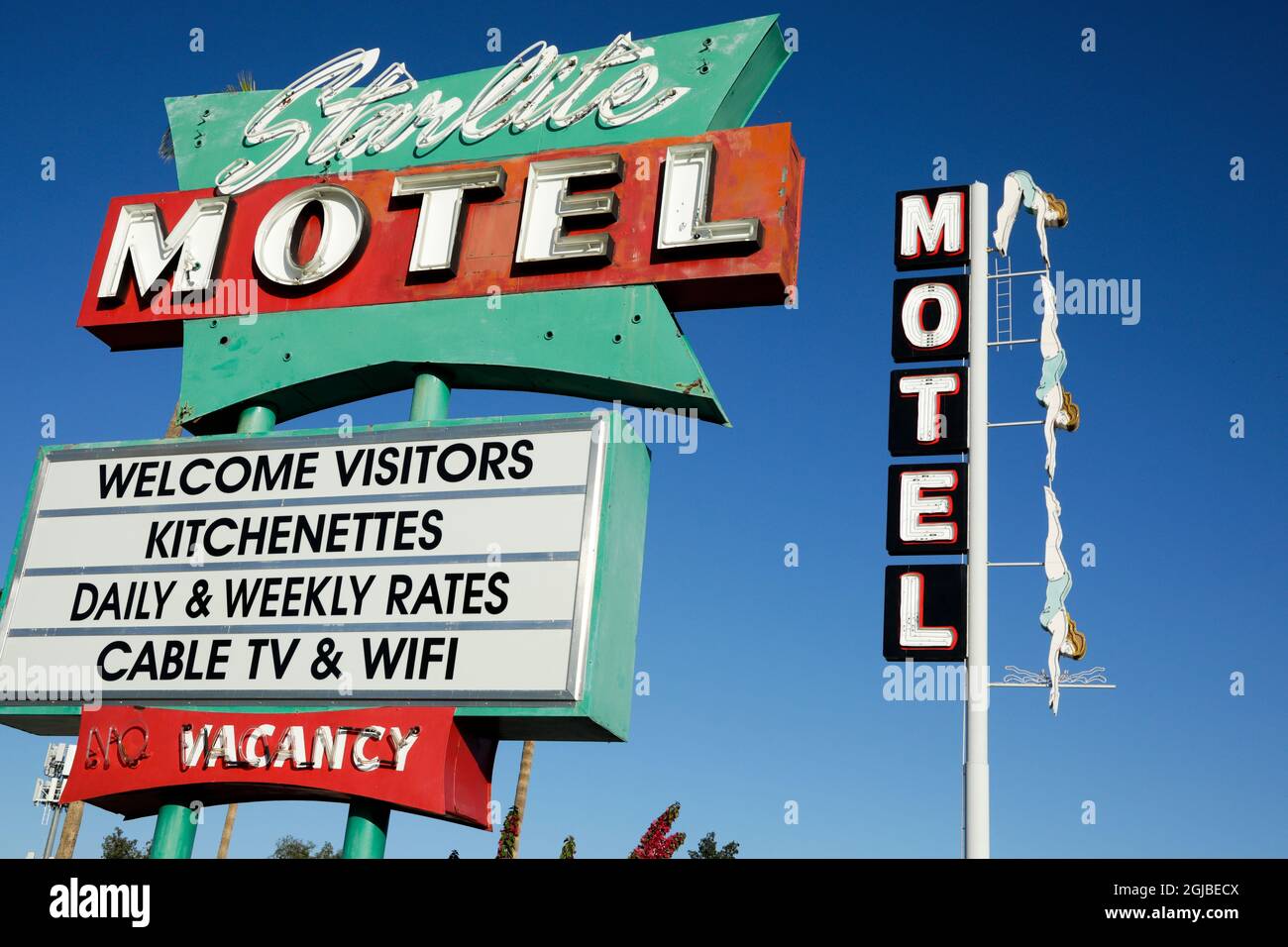 Vintage motel sign, Mesa, Arizona. (Editorial Use Only Stock Photo - Alamy