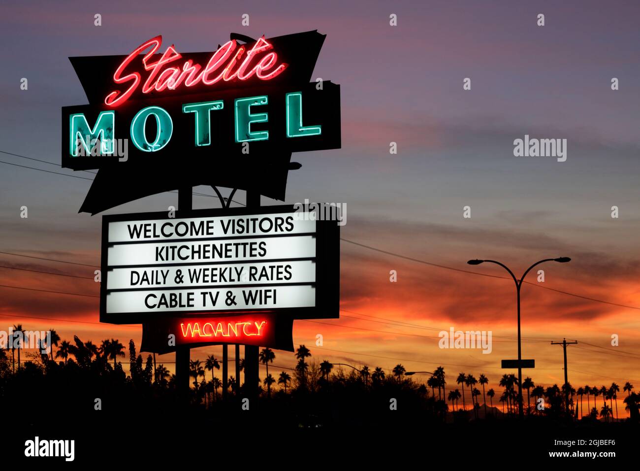 Vintage motel sign, Mesa, Arizona. (Editorial Use Only Stock Photo - Alamy