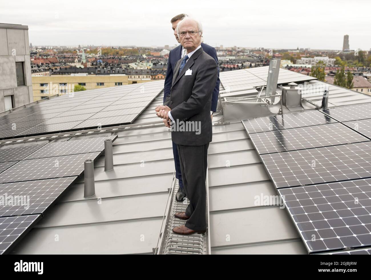 STOCKHOLM 2018-10-10 King Carl Gustaf inspect solar panels on a roof ...
