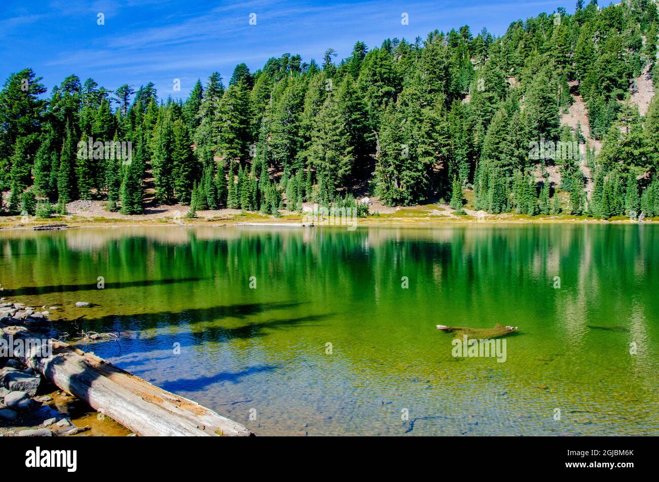 USA, California. Lassen Volcanic National Park, Emerald Lake Stock ...