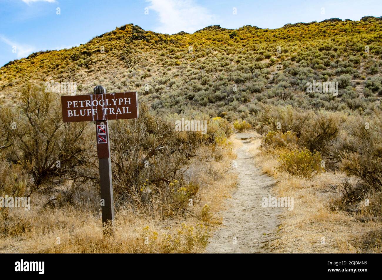 USA, California. Lava Beds National Monument sign Stock Photo - Alamy