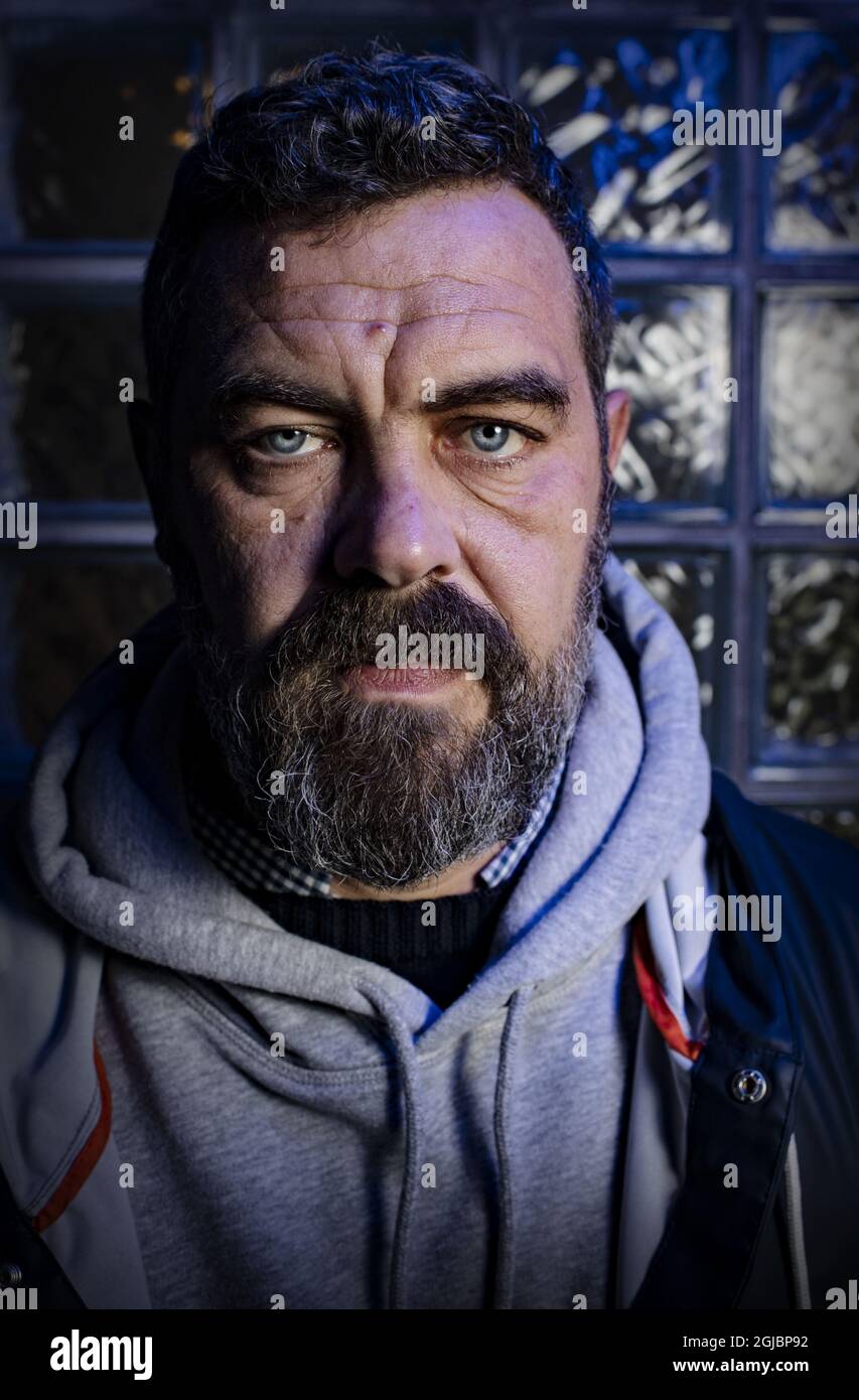 Colling hi-res stock photography and images - Alamy