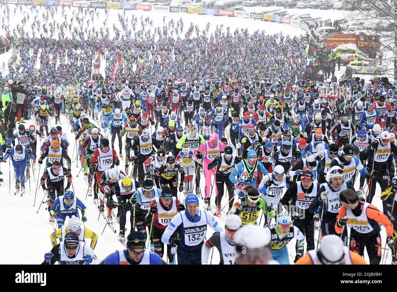 Long distance ski competition hi-res stock photography and images - Alamy