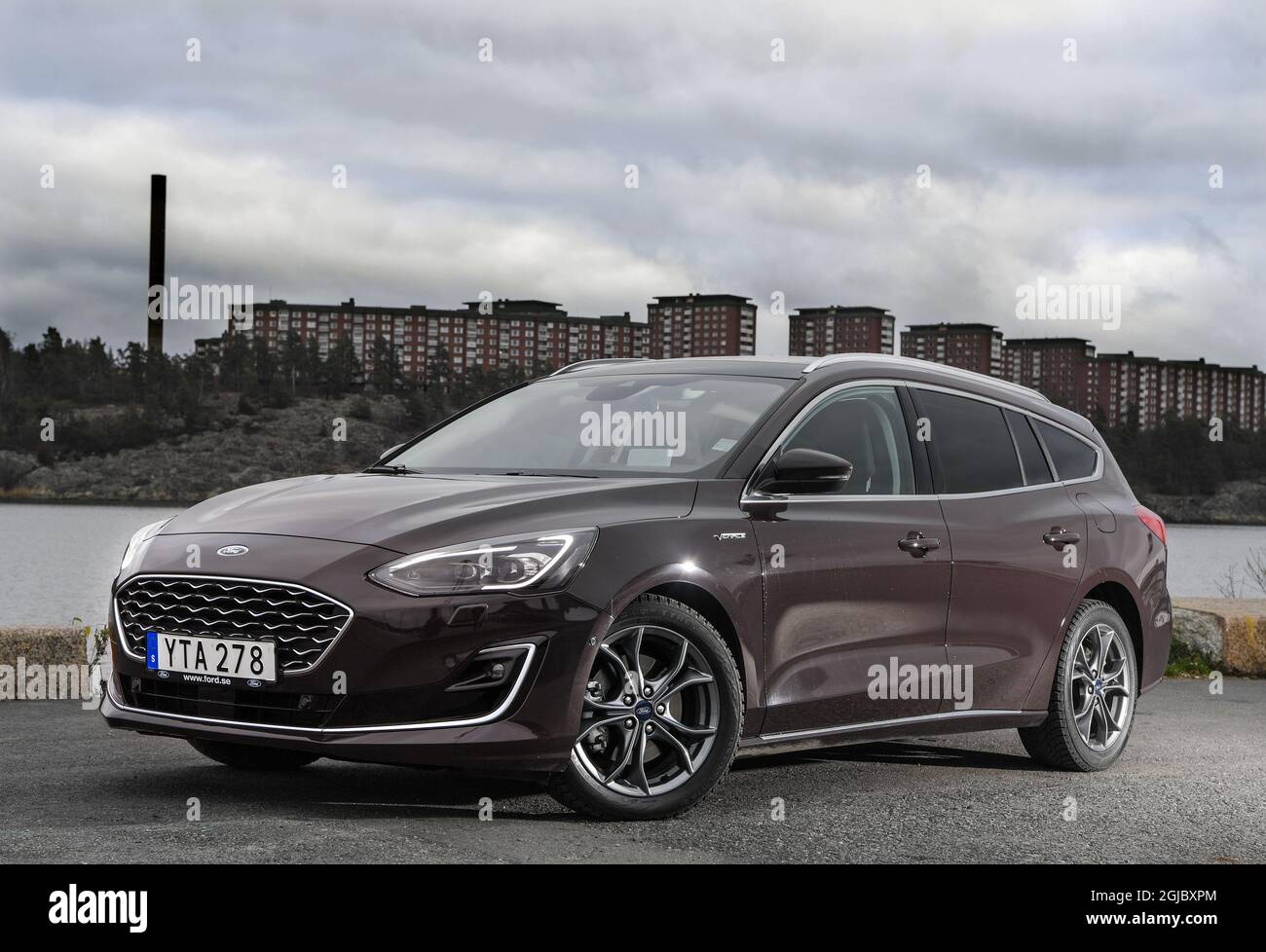 Ford Focus Vignale 2.0 Ecoblue kombi engine car road communication ...