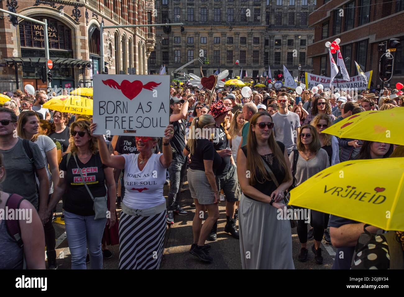 Dam Square, Amsterdam and neighboring streets. Sunday 5th September ...