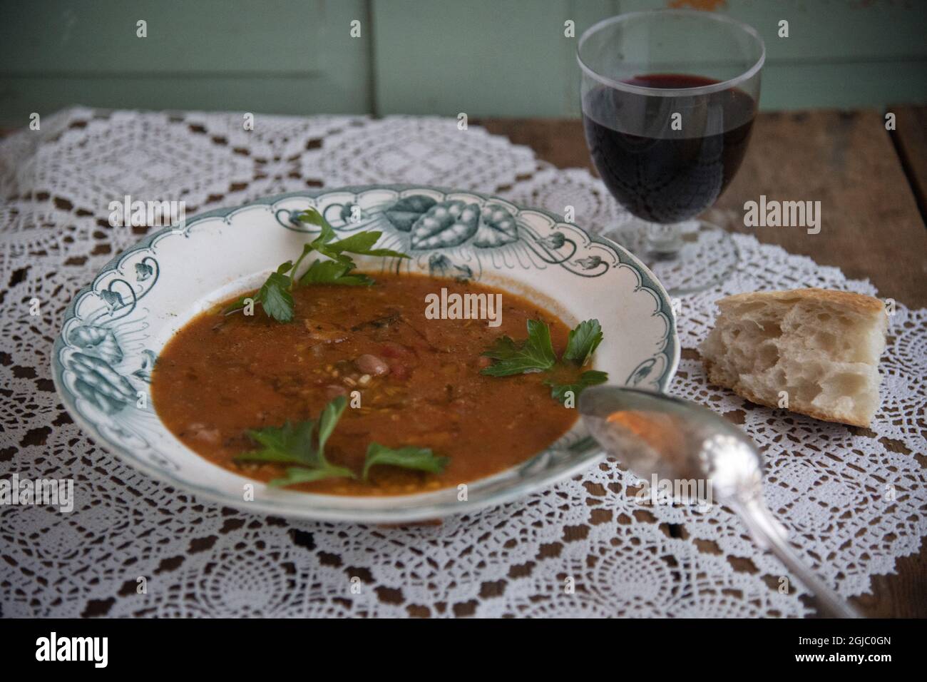 Zuppa di farro bean soup italian from Lucca, Tuscany Foto: Jessica Gow ...