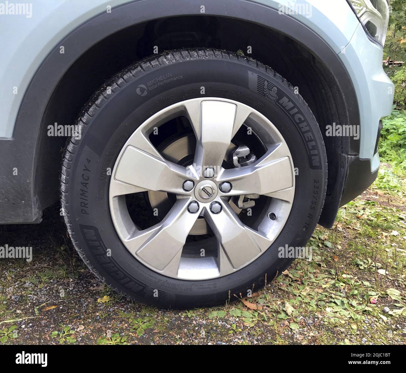 Volvo XC40 T3 car road, street communication, vehicle, transport manual ...