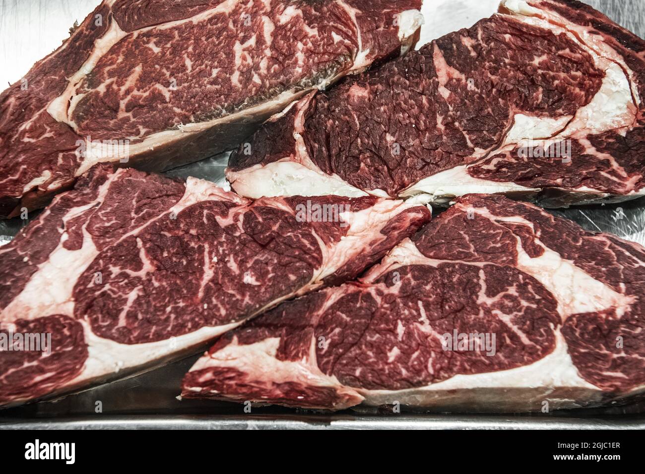 Tomas grocery hi-res stock photography and images - Alamy