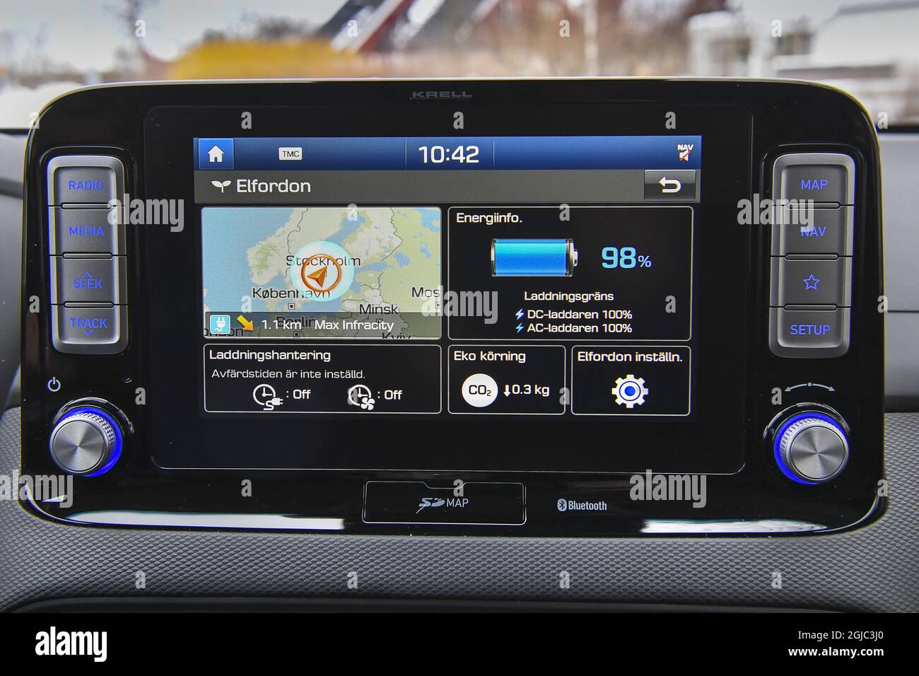 Hyundai Kona Electric road, traffic, cars, communication, transport ...