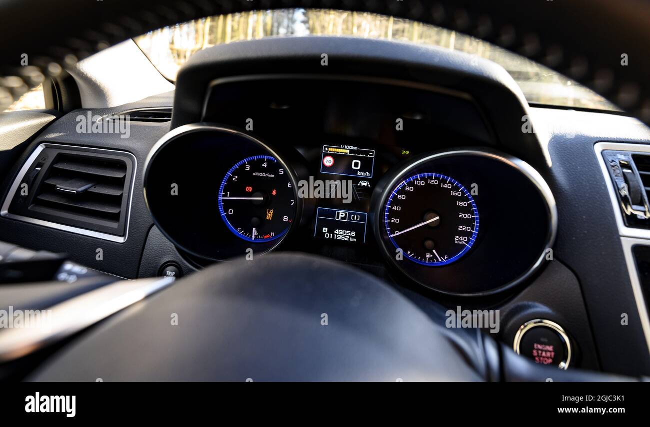Subaru Outback Dashboard High Resolution Stock Photography and Images ...