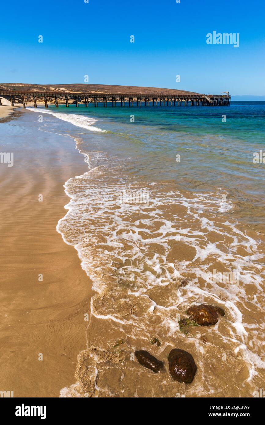The beach and pier at Beechers Bay, Santa Rosa Island, Channel Islands ...