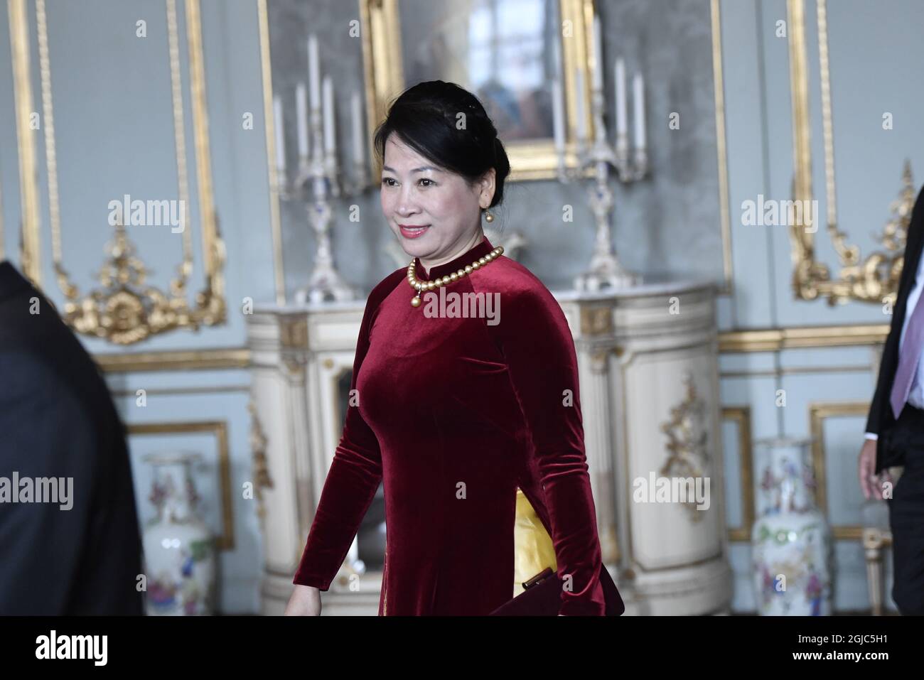 STOCKHOLM 20190527 King Carl Gustaf receives Vietnam's Prime Minister ...