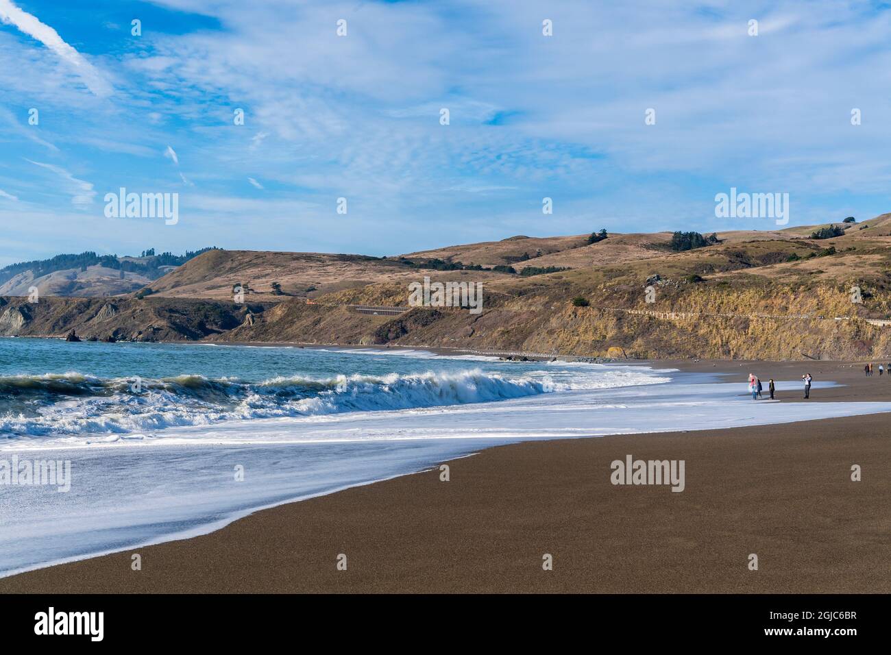 People enjoying a day at the beach in California Stock Photo - Alamy