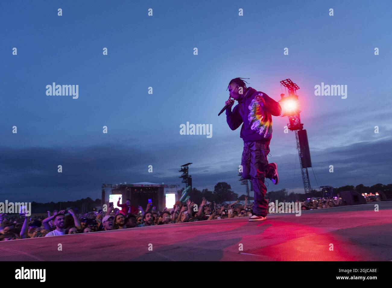 Travis scott performing on stage hi-res stock photography and images ...