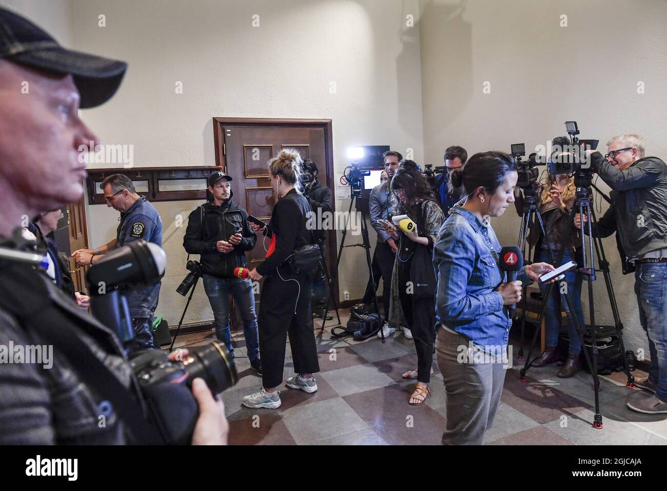 Suspected arrest photo hi-res stock photography and images - Alamy