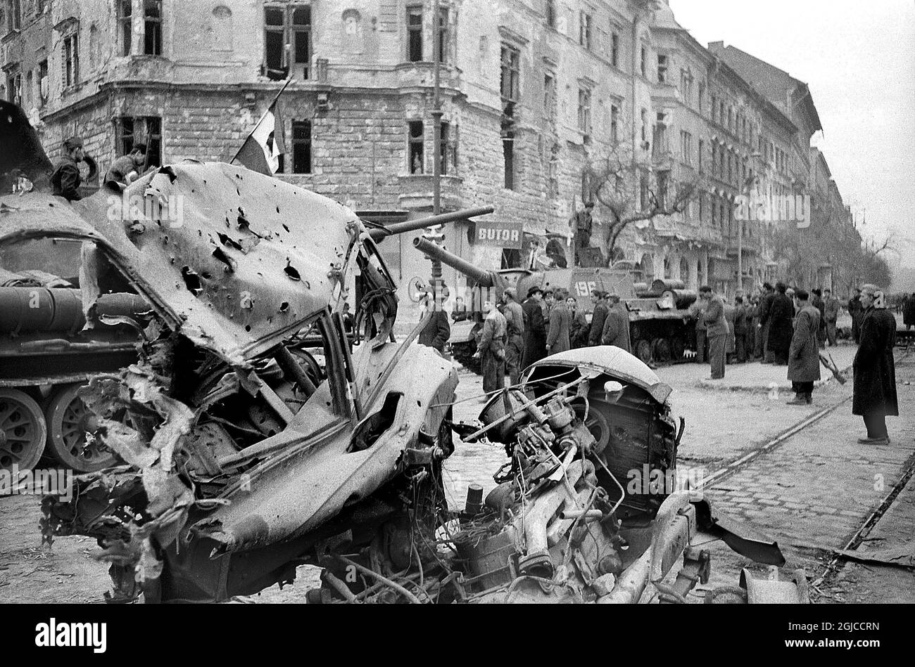 BUDAPEST 1956 Devastation after street fighting in central Budapest ...
