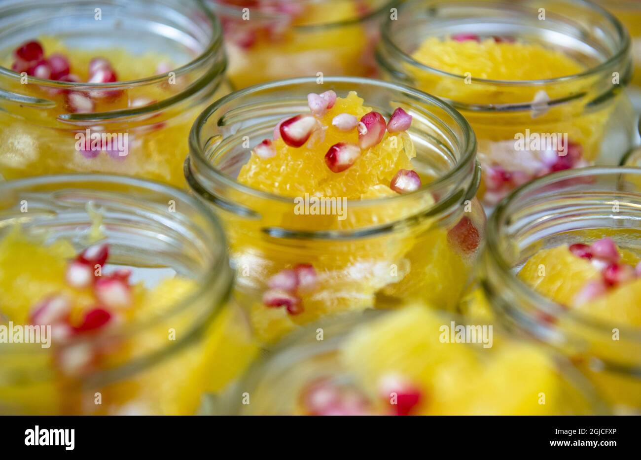 Michael mosley book hi-res stock photography and images - Alamy