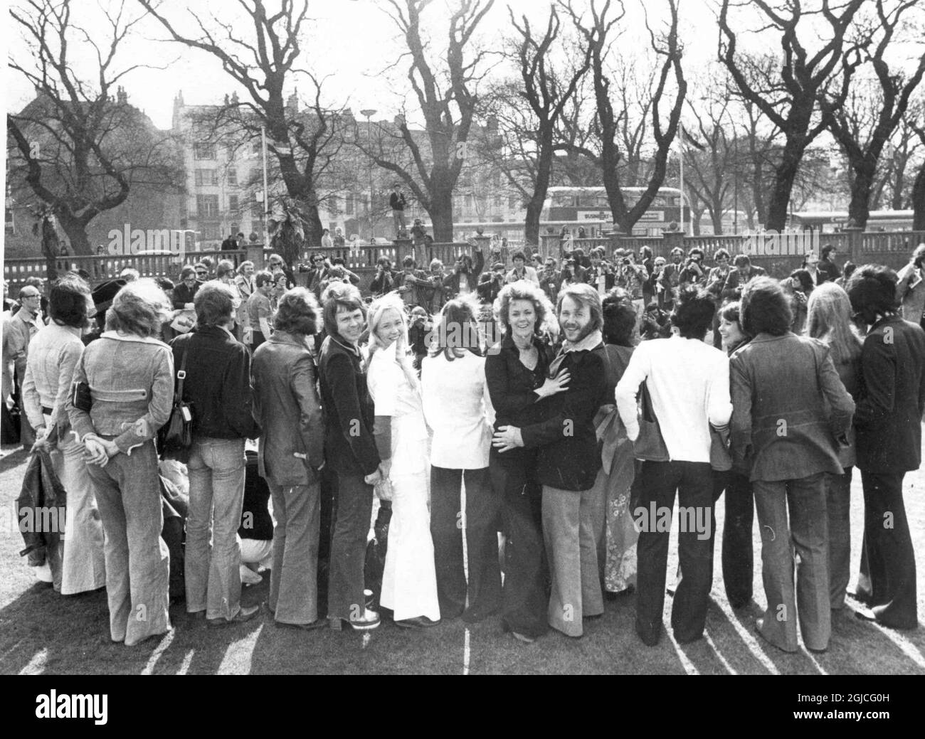 Song contest final Black and White Stock Photos & Images - Alamy