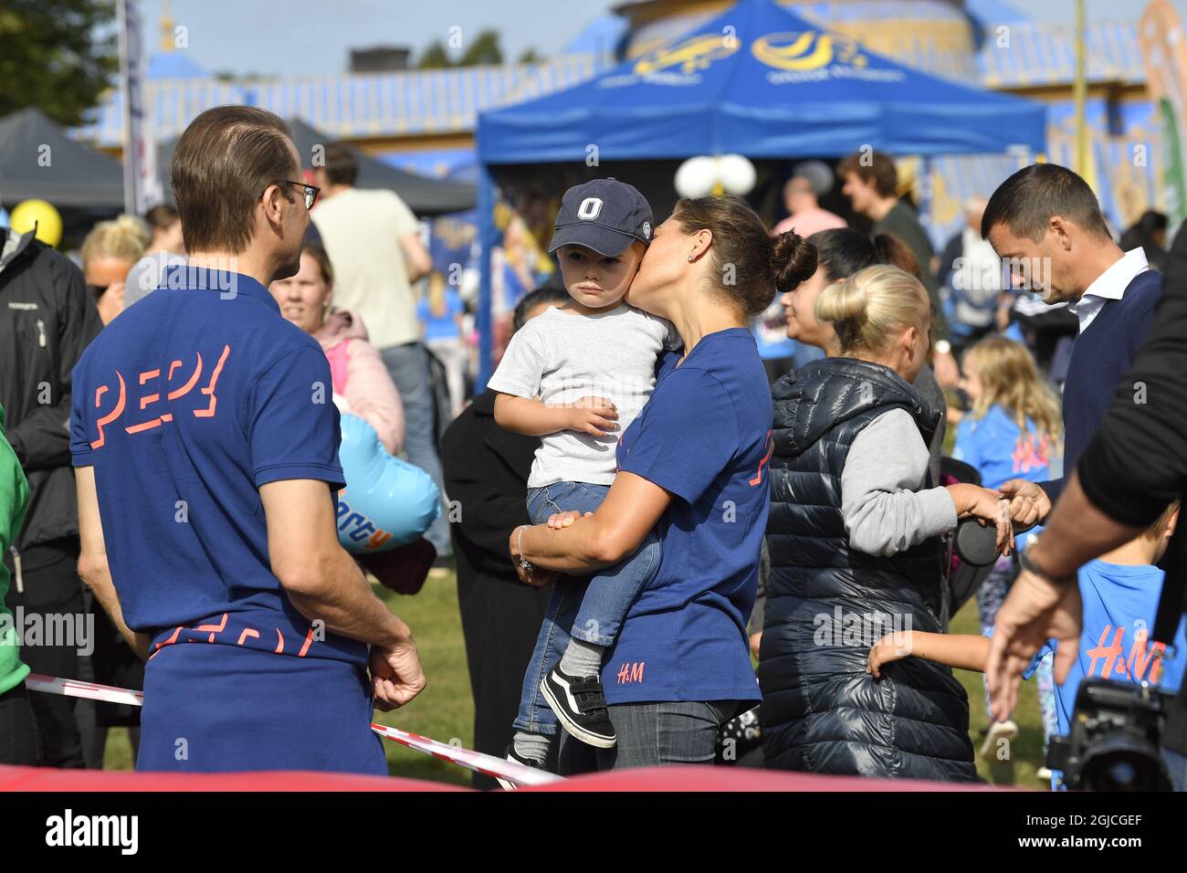 Prince Daniel, Crown princess Victoria, Prince Oscar Prince Daniel's ...