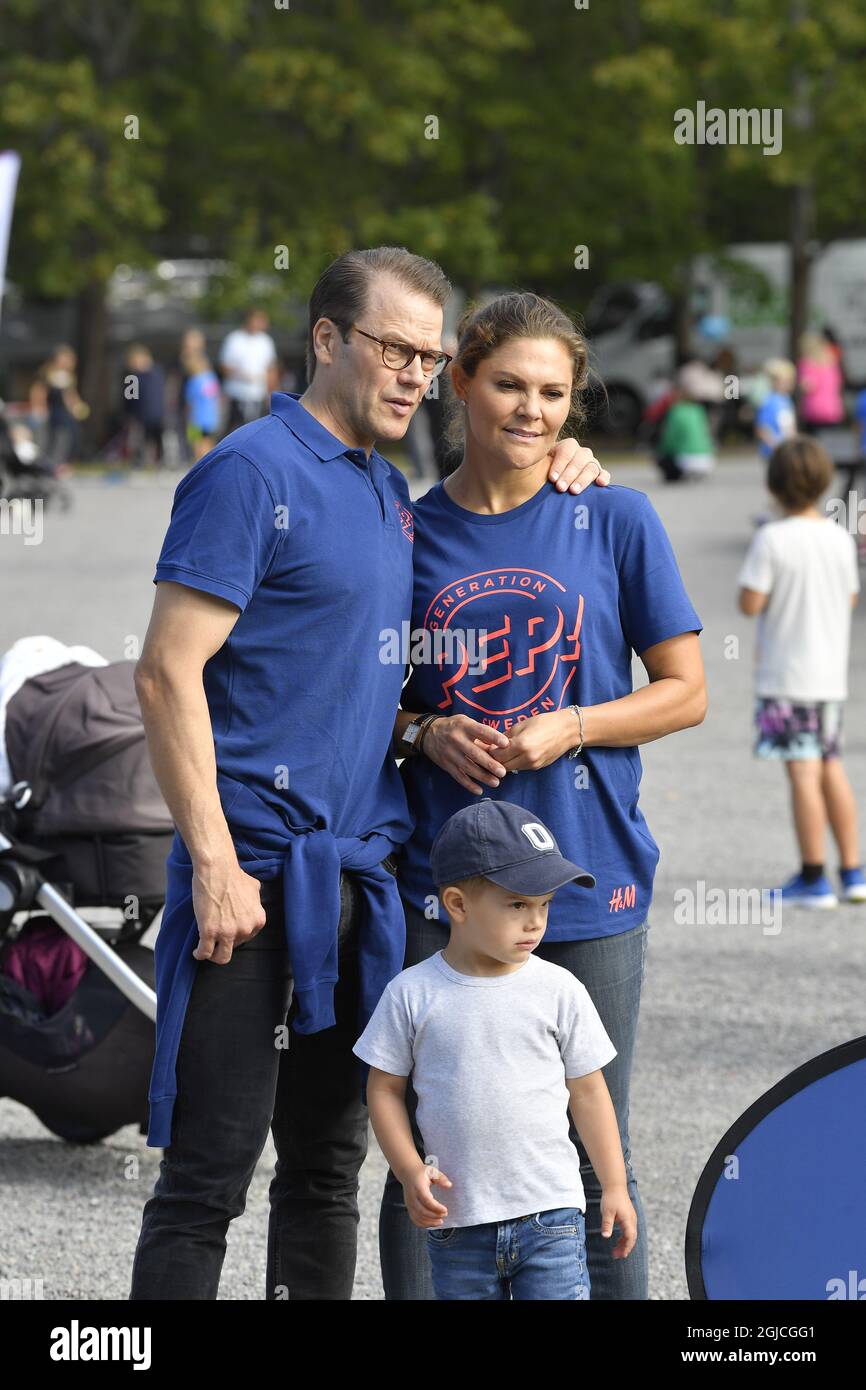 Prince Daniel, Crown princess Victoria, Prince Oscar Prince Daniel's ...