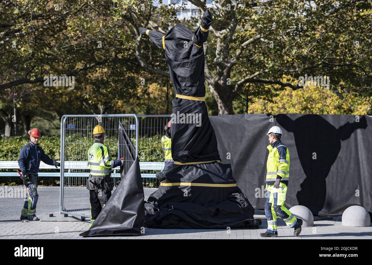 Preparations underway ahead of the unveiling of a statue of Swedish ...