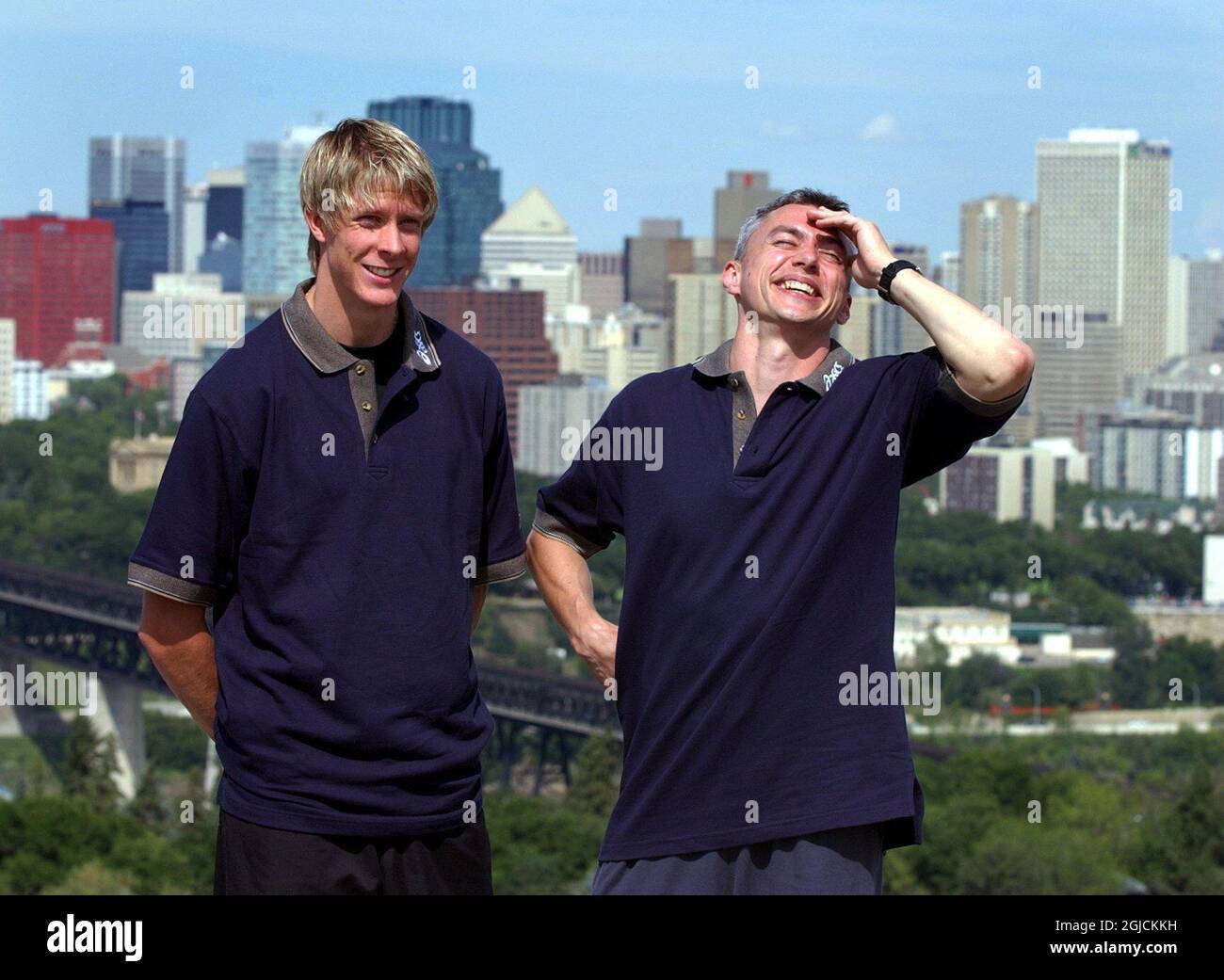 (L-R) Swedens Christian Olsson and Jonathan Edwards Stock Photo - Alamy