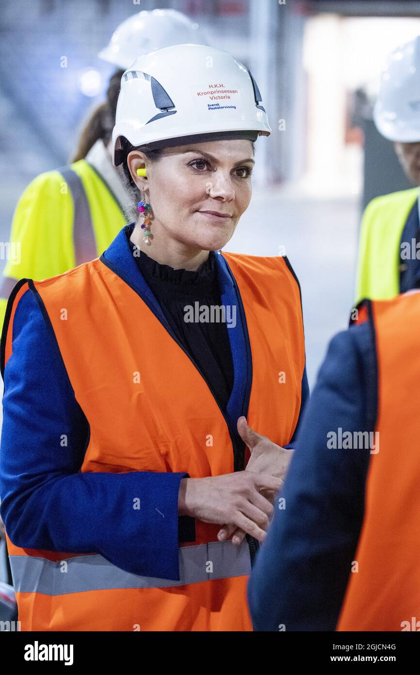 Crown Princess Victoria during her visit to the Swedish Plastic ...