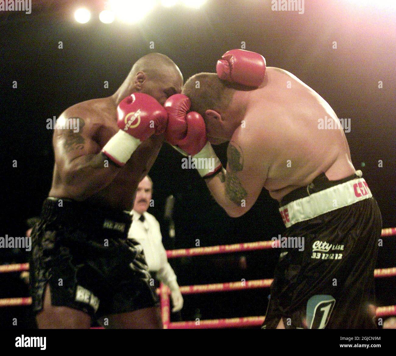 Danish Boxer Brian Nielsen and Mike Tyson boxing in the heavy weight ...