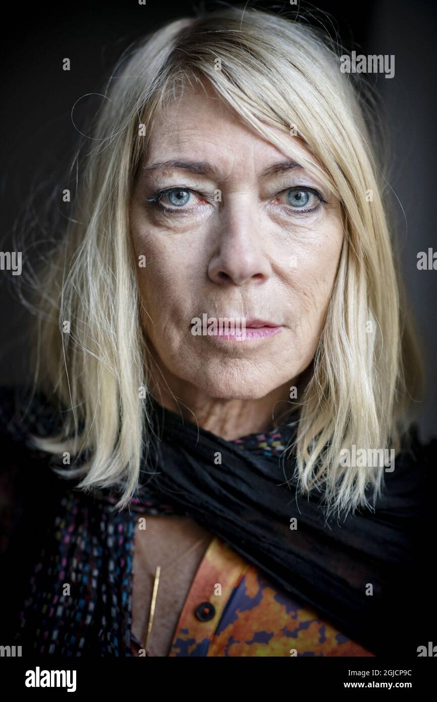 Kim gordon hi-res stock photography and images - Alamy