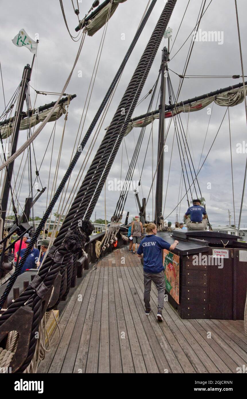 La pinta ship hi-res stock photography and images - Alamy