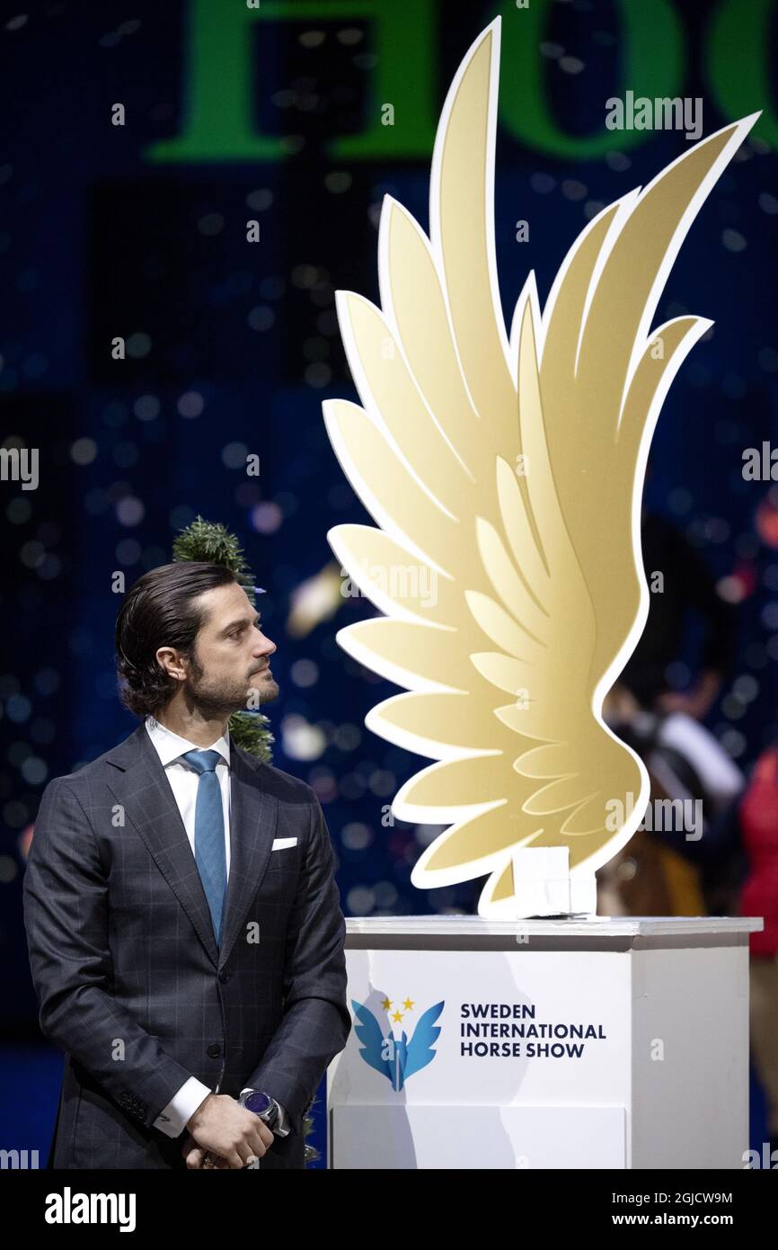 SOLNA 20191130 Swedens Prince Carl Philip awards Lilly Johansson, who ...