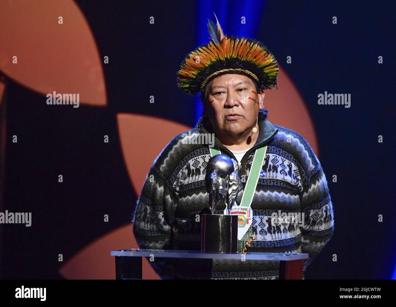 Davi kopenawa hi-res stock photography and images - Alamy