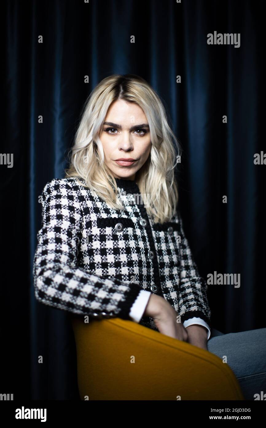 Billie piper hi-res stock photography and images - Alamy