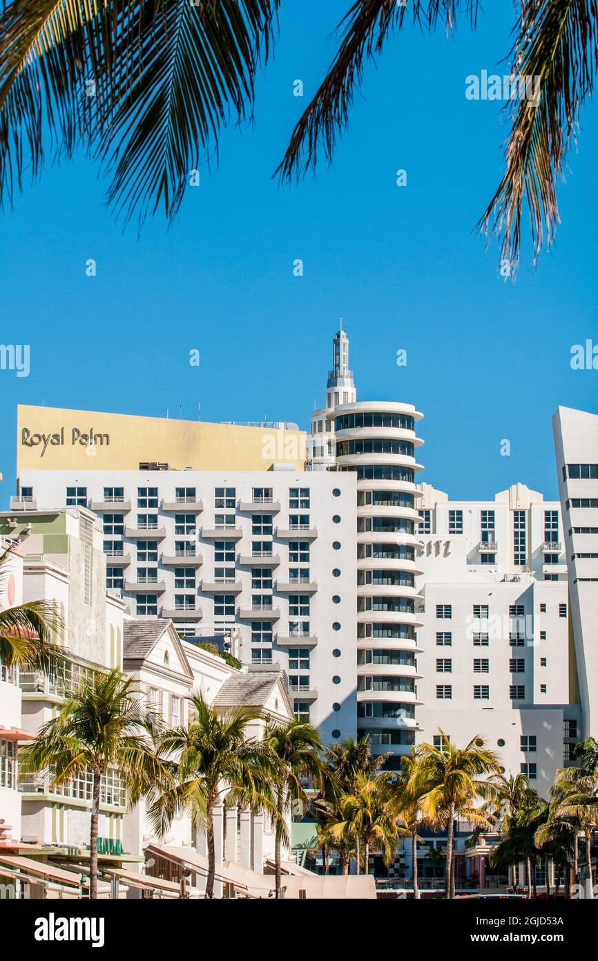 Art Deco architecture in South Beach, Miami, Florida Stock Photo - Alamy