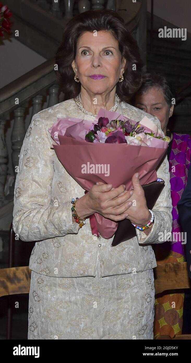STOCKHOLM 20200214 Queen Silvia arriveat the Academy of Fine Arts ...