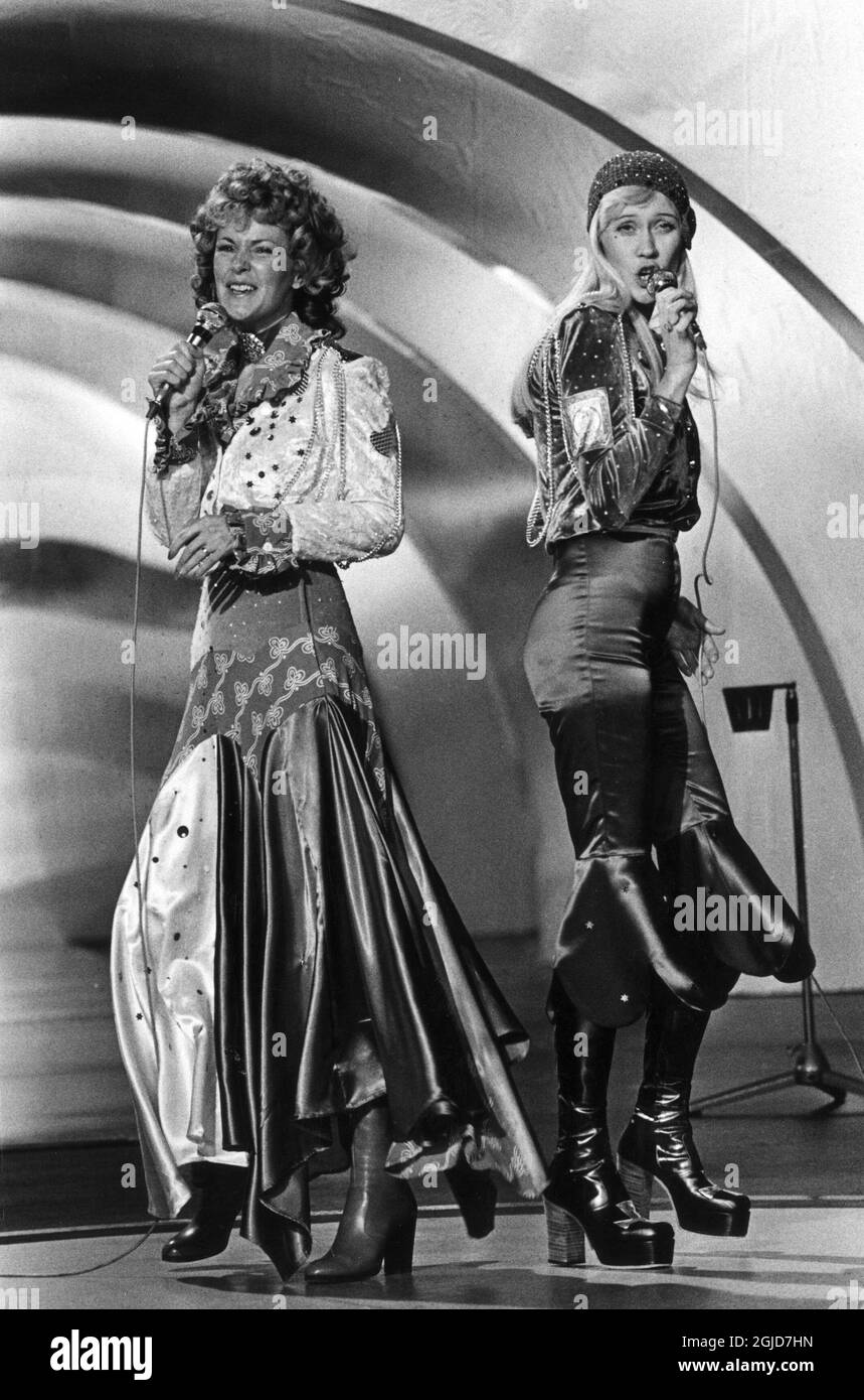 Annifrid Lyngstad and Agnetha Faltskog performing on stage as Swedish ...
