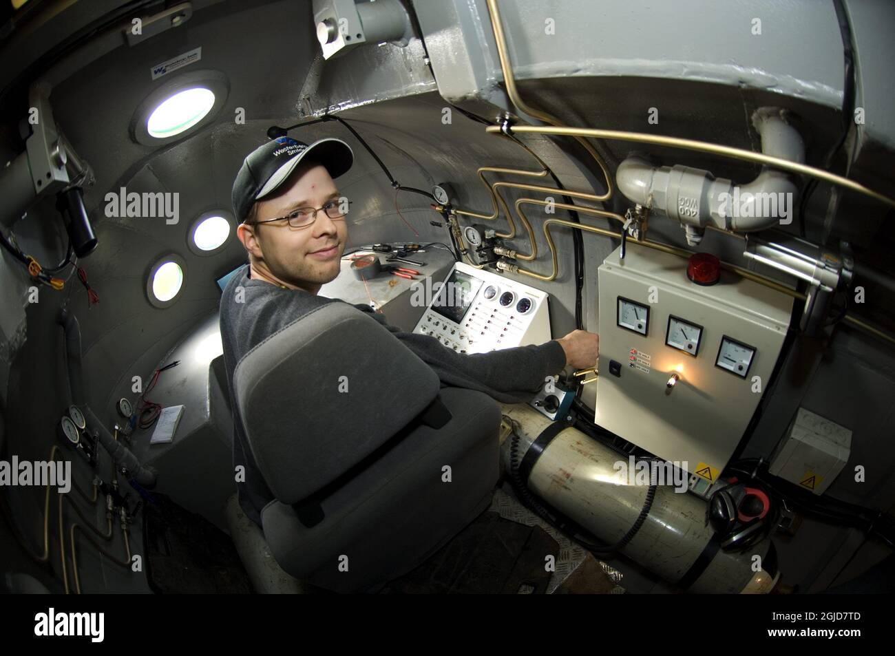 Eric Westerberg beside his submarine in the waters outside the city of ...