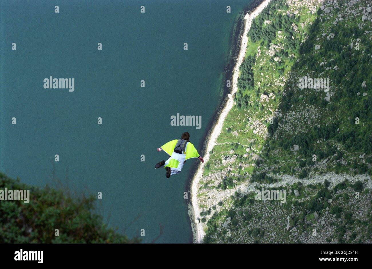 Basejumping hi-res stock photography and images - Alamy