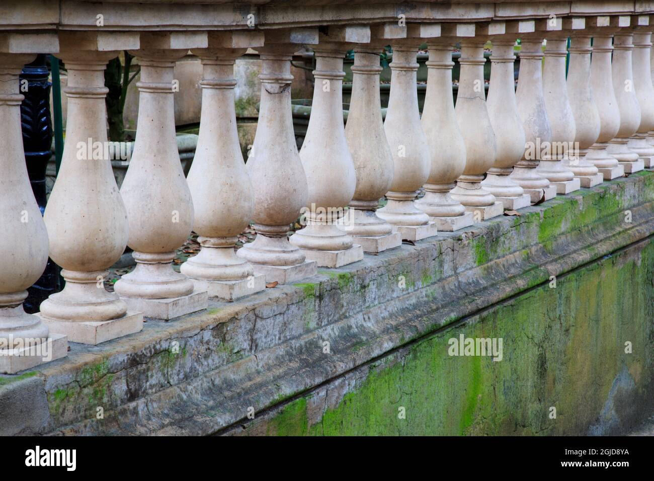 USA, Georgia, Savannah. Stone rail in front of Owens Thomas House ...