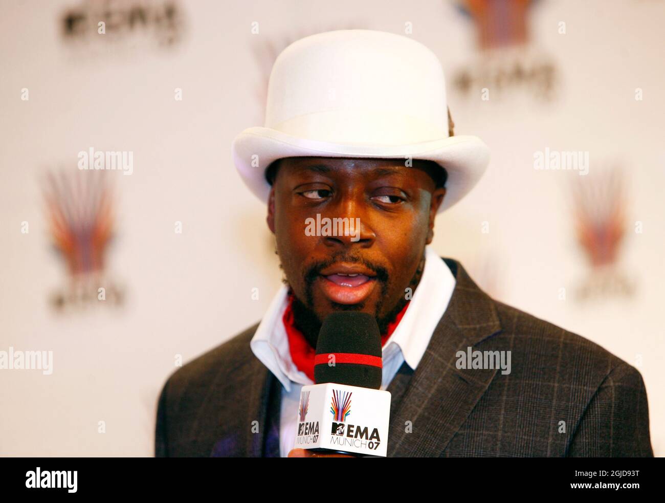 Wyclef Jean arriving at the MTV Europe Music Awards 2007 in Munich ...