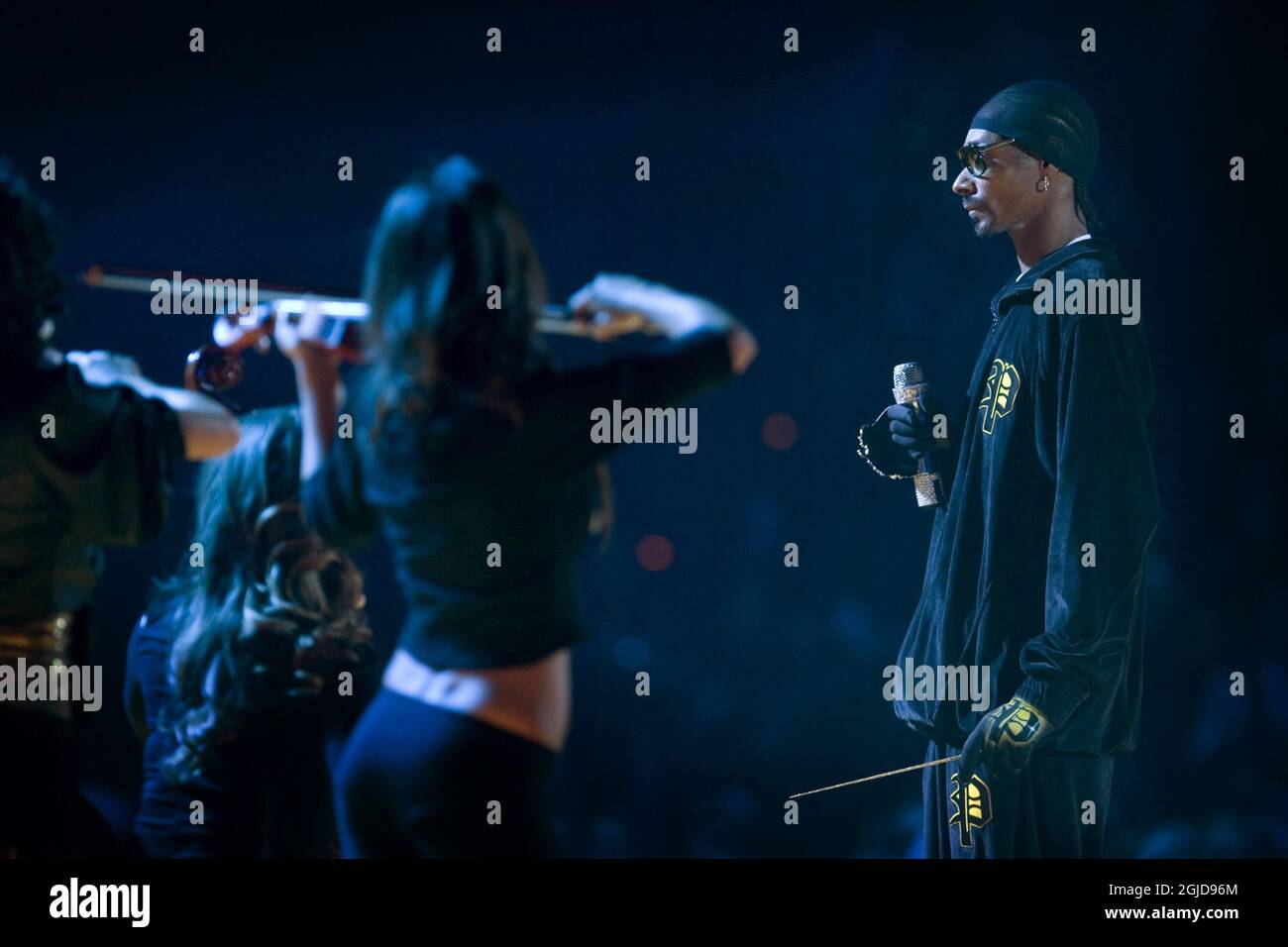 Snoop Dogg performs during the MTV European Music Awards 2007, at ...