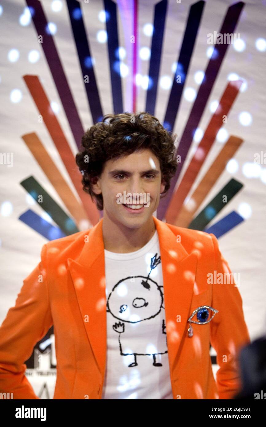 Mika arriving for the MTV European Music Awards 2007, at Olympic Halle ...