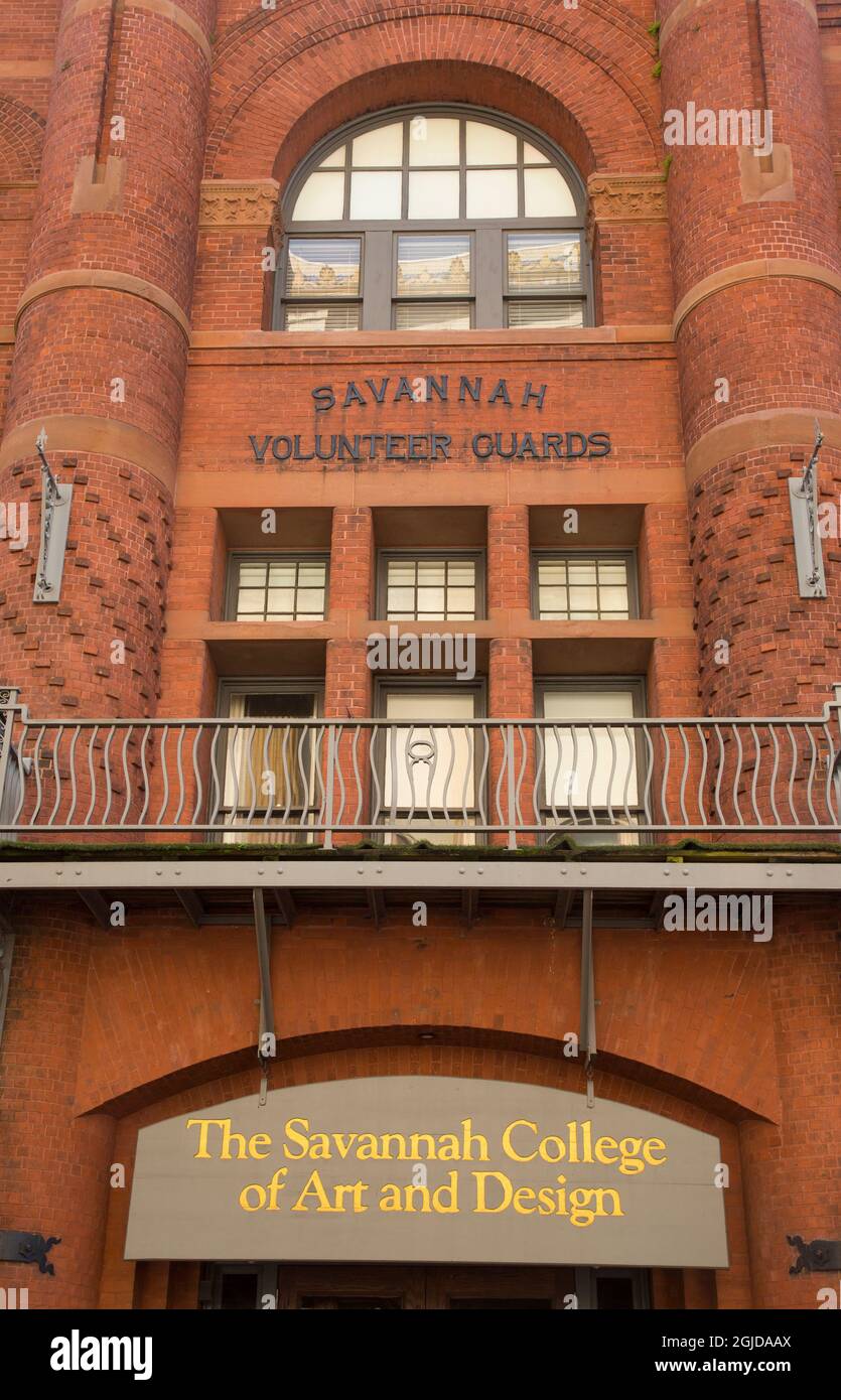 Old guard guard building and armory hi-res stock photography and images ...