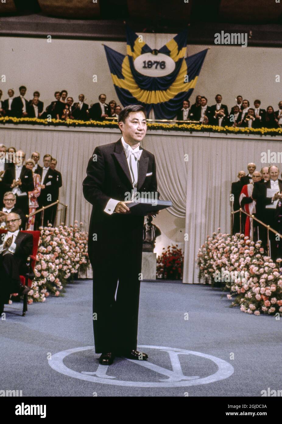 STOCKHOLM 1976-12-10 American physicist Samuel C. C. Ting after ...