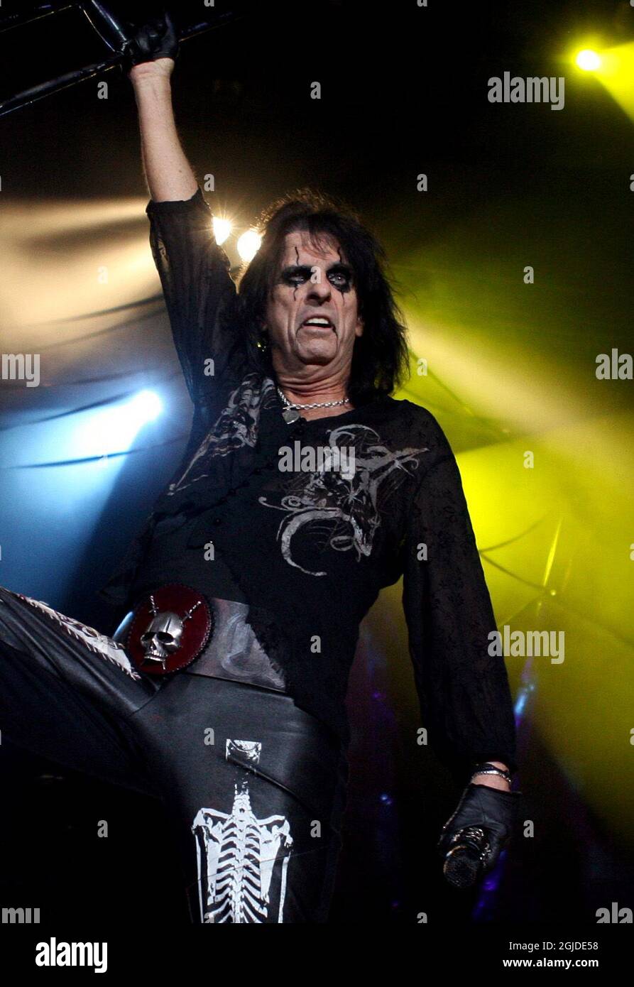 Alice Cooper On Stage High Resolution Stock Photography and Images - Alamy