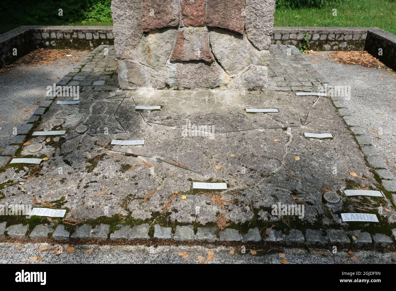 Ww2 tank gun hi-res stock photography and images - Alamy