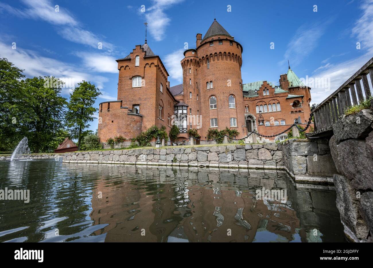 Hjularod Castle (Swedish: Hjularods slott) in Eslov Municipality ...
