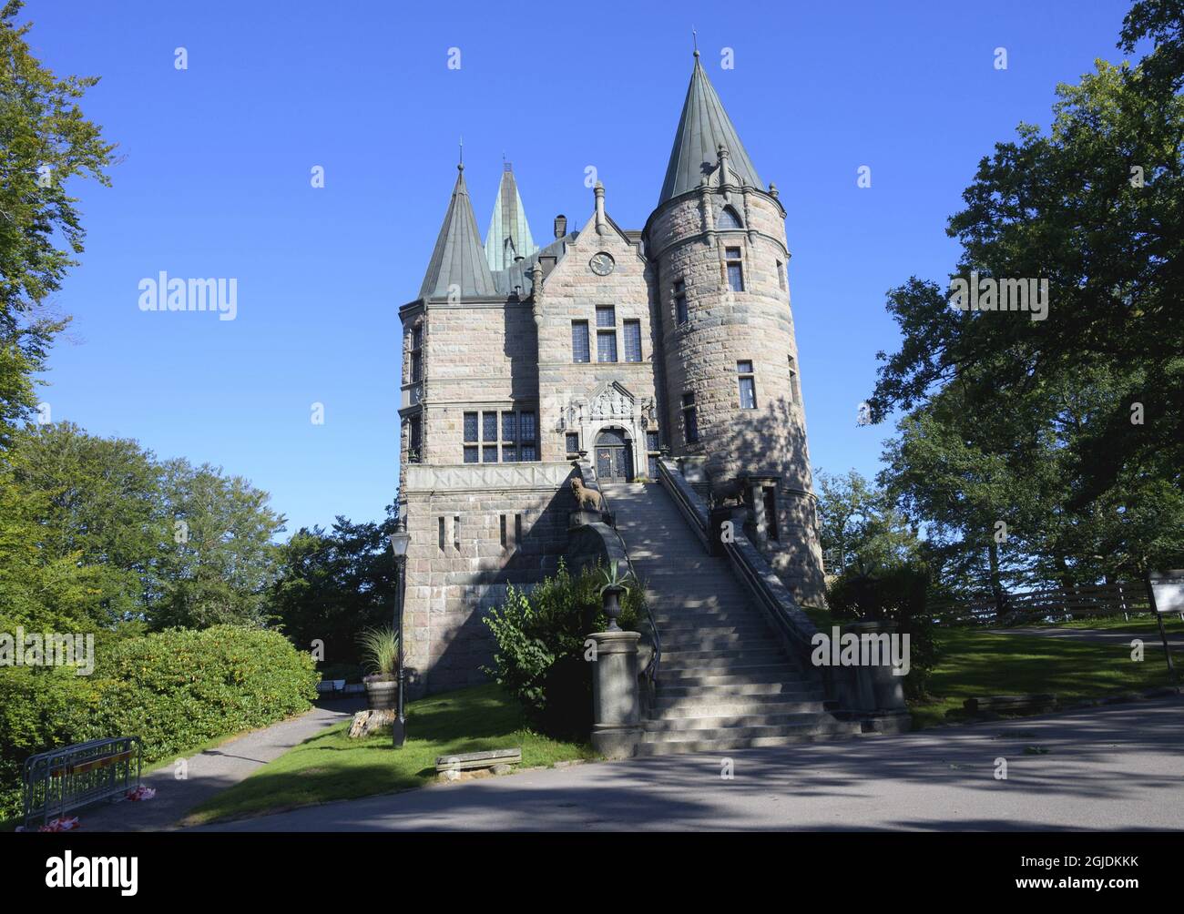 Teleborg Castle (Swedish: Teleborgs slott) is a medieval style castle ...