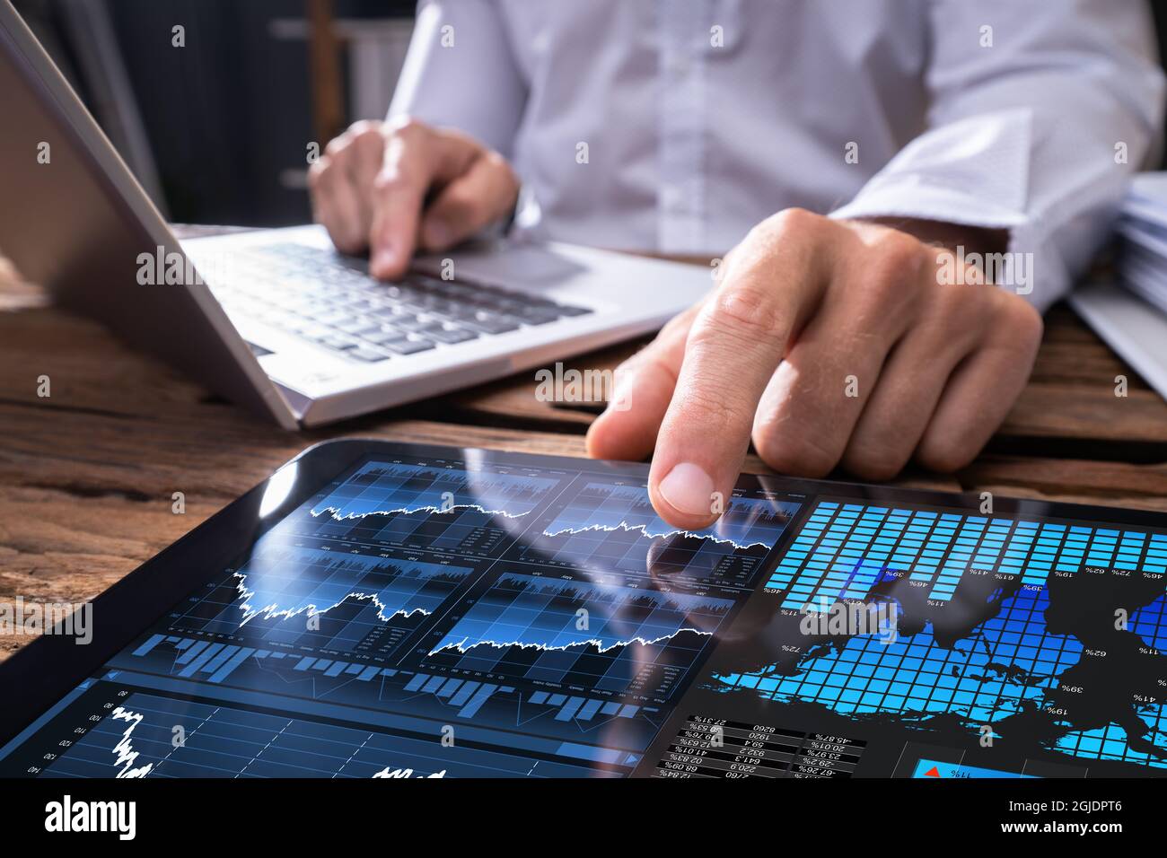 KPI Analytics Dashboard And Graph On Tablet Screen Stock Photo - Alamy KPI Analytics Dashboard And Graph On Tablet Screen Stock Photo - Alamy
